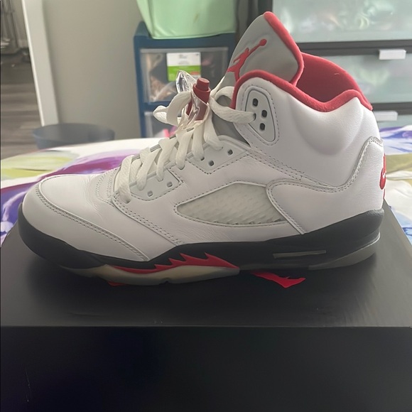 Jordan | Shoes | Jordan 5s Lightly Worn | Poshmark